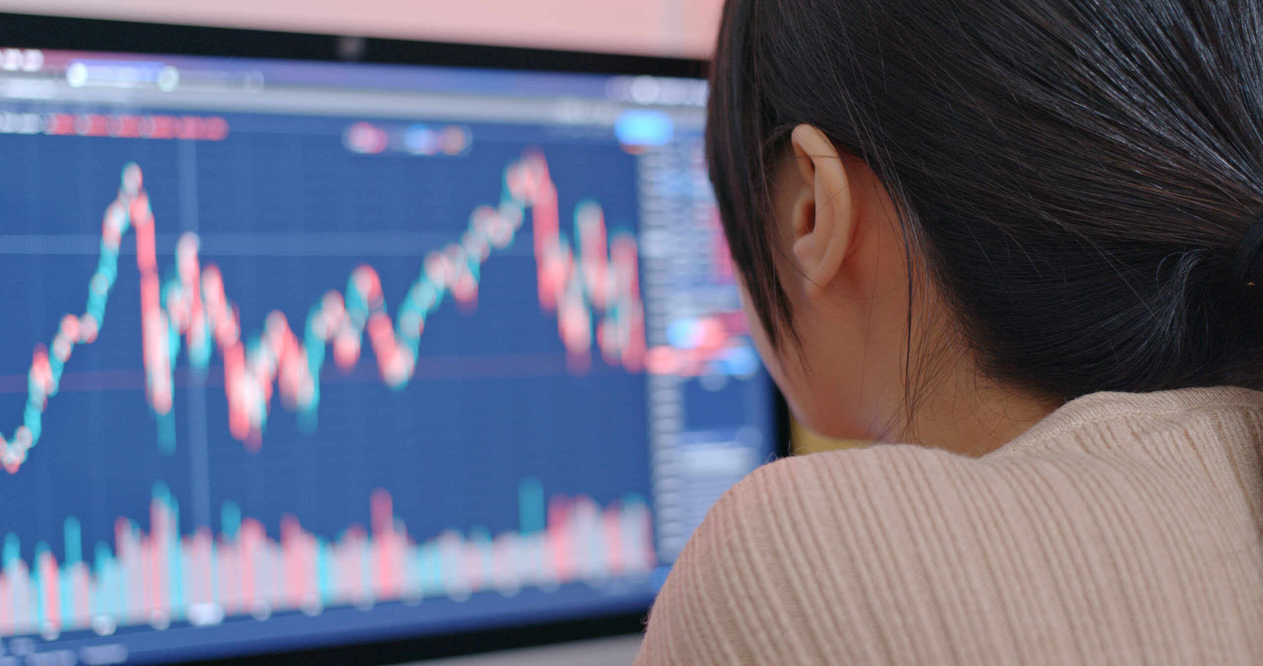30-Year Bond Auction in Focus - ADM Investor Services